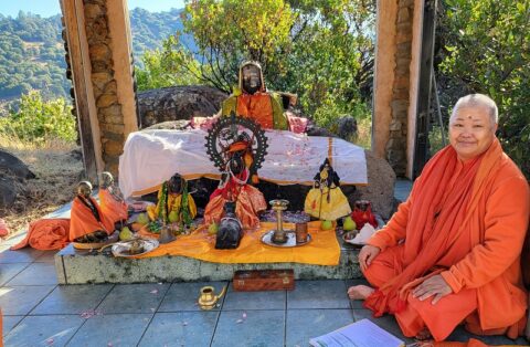 Sivananda Yoga Farm | Yoga Teacher Training | Northern California